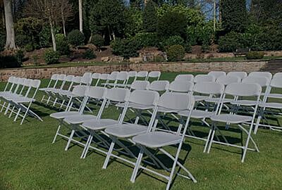 Wooden vs Plastic Folding Chairs: Which is More Durable?